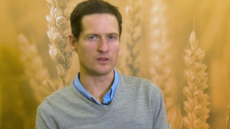 Soil Compaction Explained - Soil Quality Knowledge Base